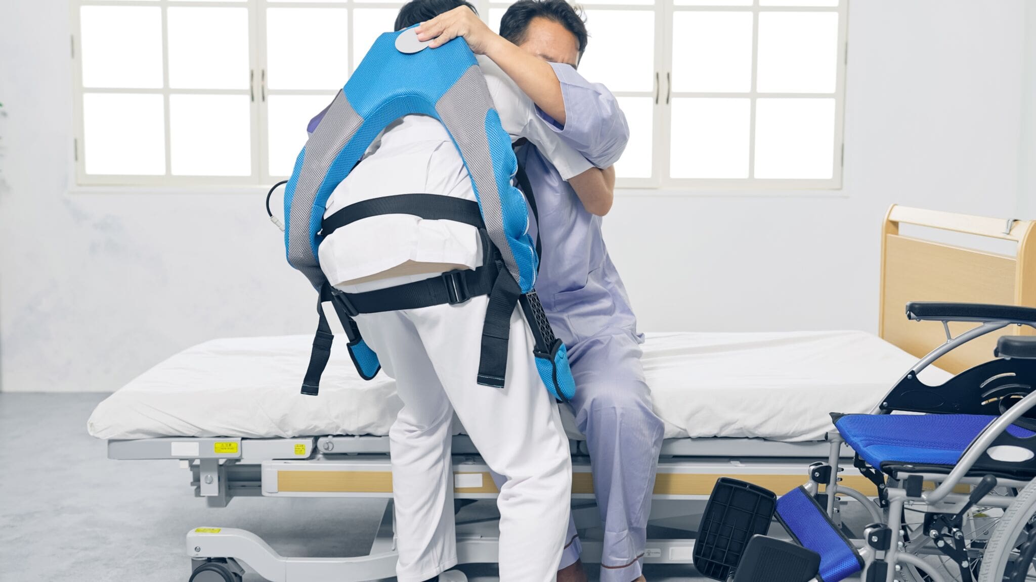 What are the consequences of poor manual handling? | Injuries, Outcome